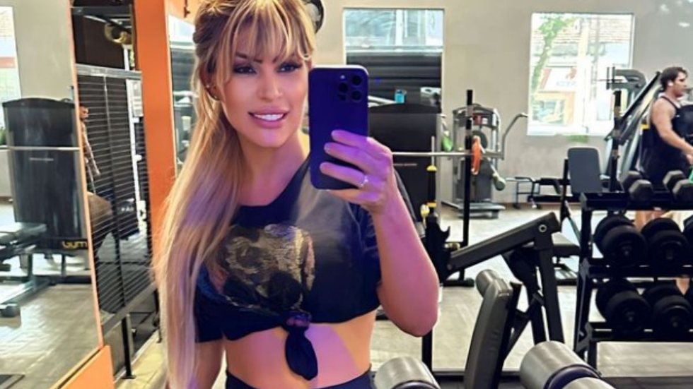 Depois de repercussão, ex-pastora que mudou para o OnlyFans declara ...