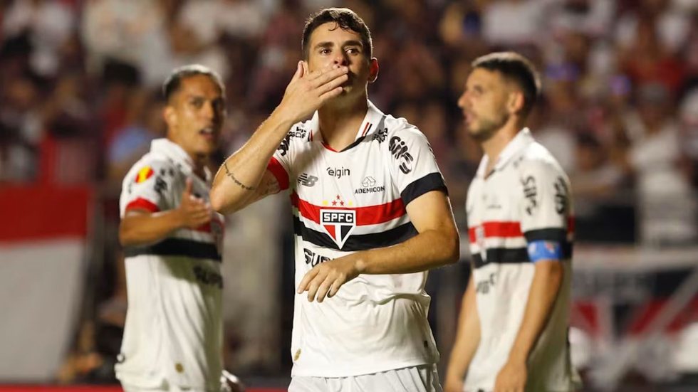 Oscar pode reforçar o São Paulo no Majestoso após tempo fora por lesão